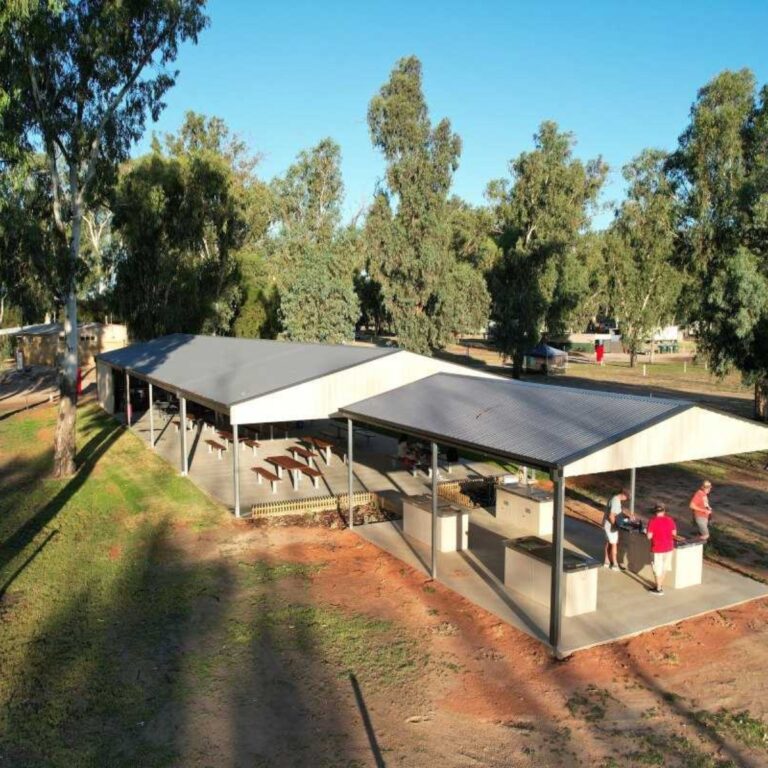 Apex Riverbeach Holiday Park | Kui Parks - VIC - Kui Parks